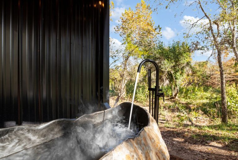 Onera Fredericksburg TX | Treehouse Resort in Fredericksburg